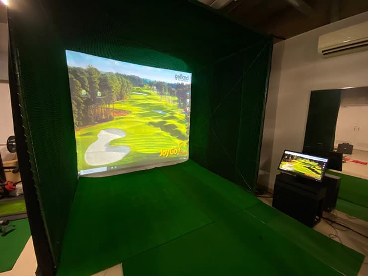 Install "Joy Golf Smart +" at your home in Kanagawa Prefecture.